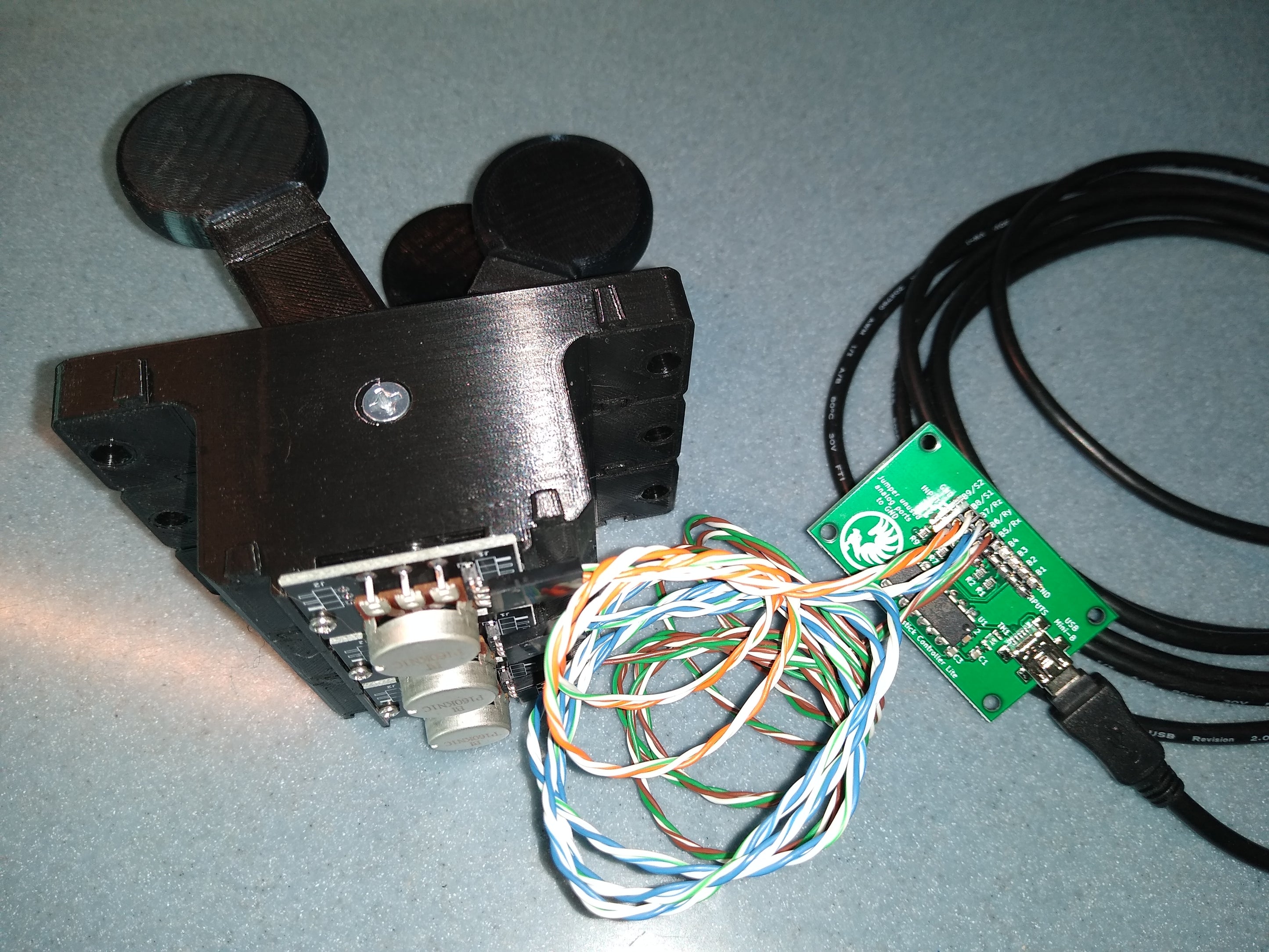 Gear-Falcon V3 Quadrant - Updated...now includes 2' 3-wire cable and m